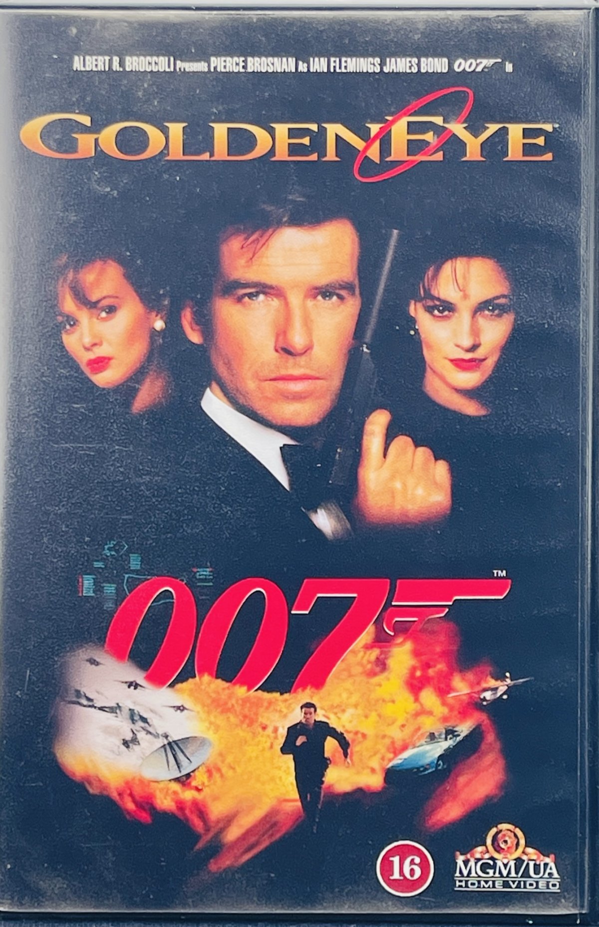 007 Goldeneye (VHS) - Action - Retroportalen